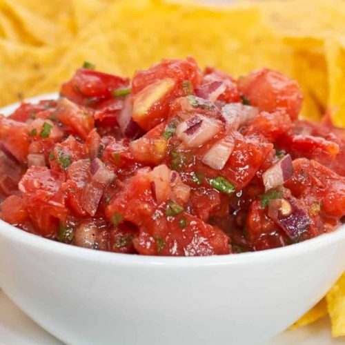 Thick and Chunky Salsa - Sweet Pea's Kitchen