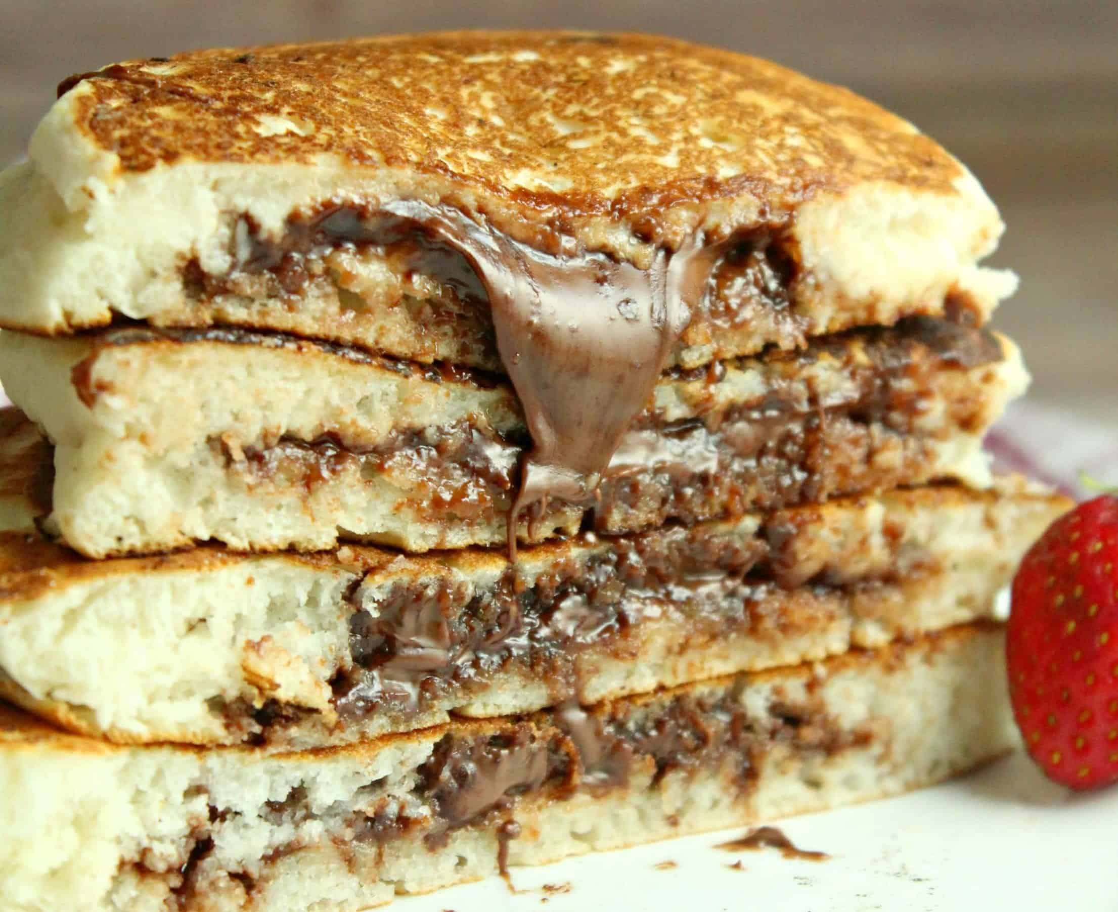 Nutella Pancakes Recipe - Stuffed Nutella Pancakes