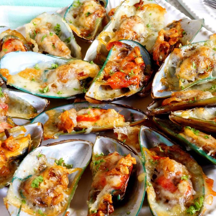 Easy Baked Mussels Recipe - Sweet Pea's Kitchen