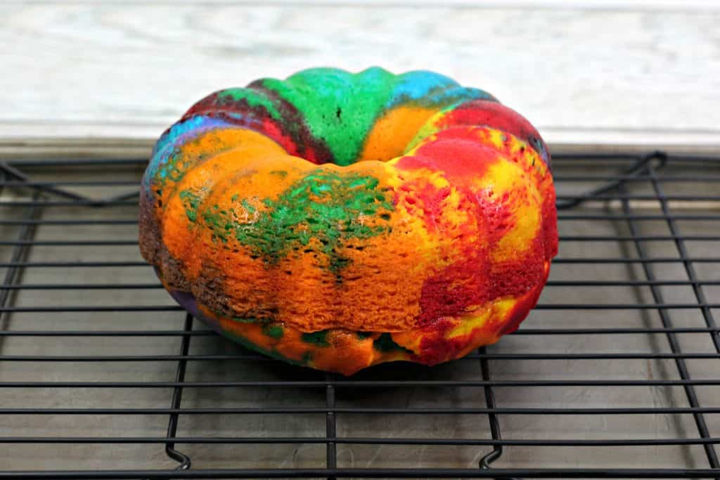 Instant Pot Fruit Loop Cake Recipe - Sweet Pea's Kitchen