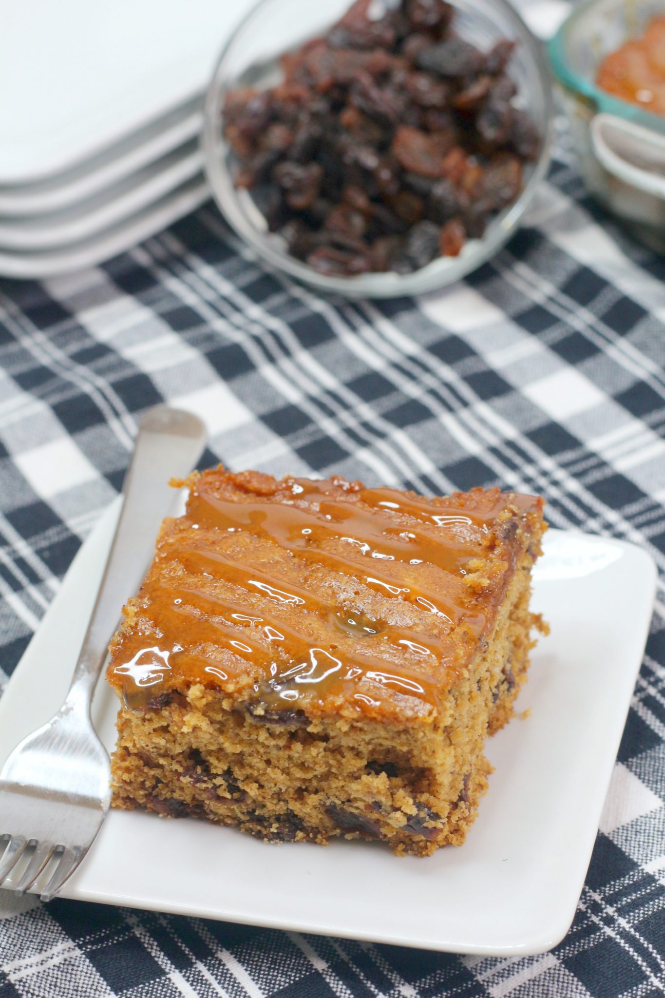 Spanish Bar Sheet Cake - Sweet Pea's Kitchen