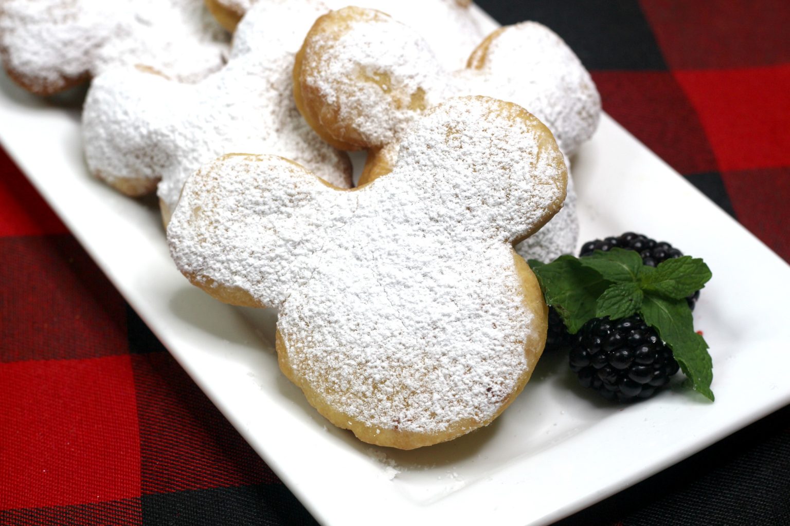 Mickey Mouse Beignets Recipe - Sweet Pea's Kitchen