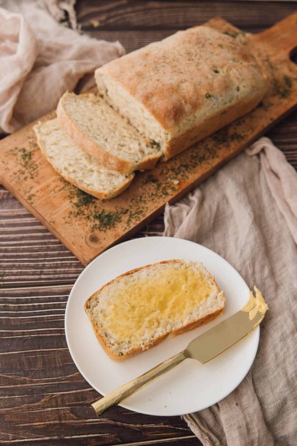 Dill Pickle Bread - Sweet Pea's Kitchen