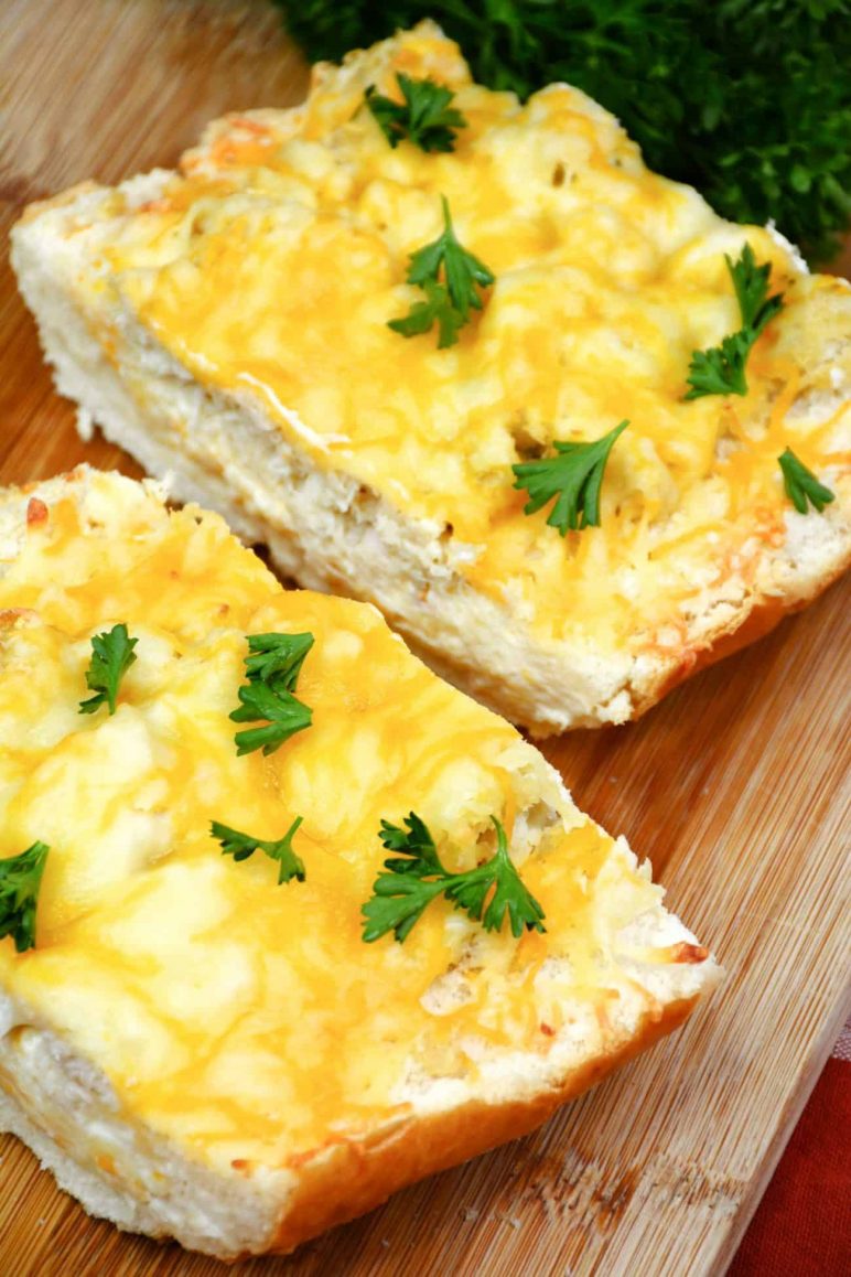 Cracked Crab Cheese Bread - Sweet Pea's Kitchen