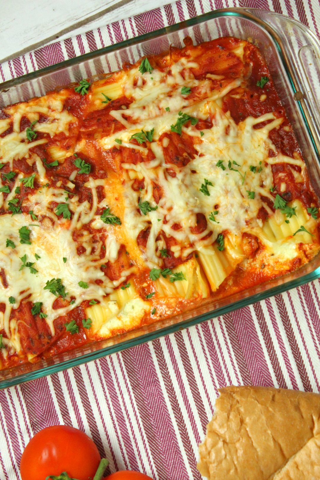Cheesy Chicken Manicotti Recipe - Sweet Pea's Kitchen