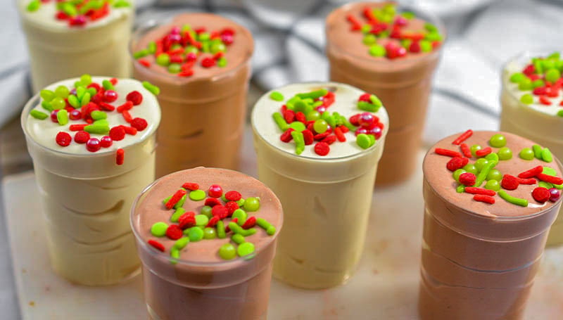 Christmas Kahlua and Baileys Pudding Shots - Sweet Pea's Kitchen