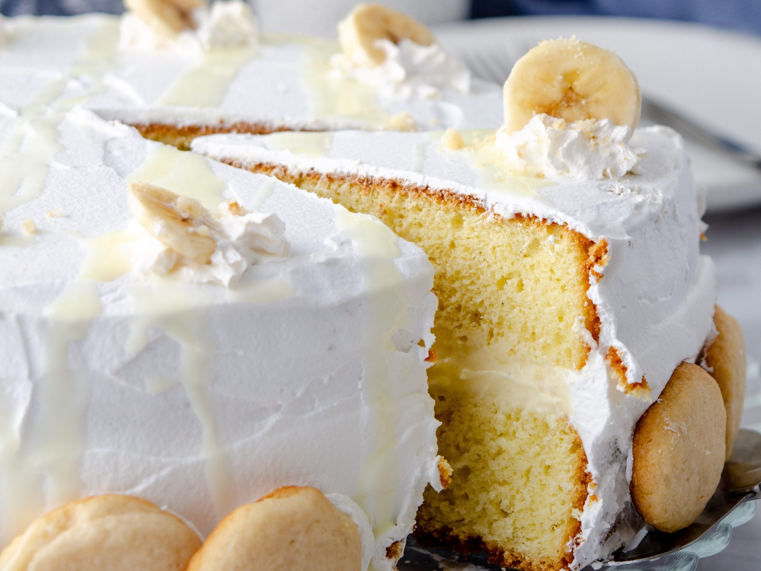 Banana Pudding Cake - Sweet Pea's Kitchen