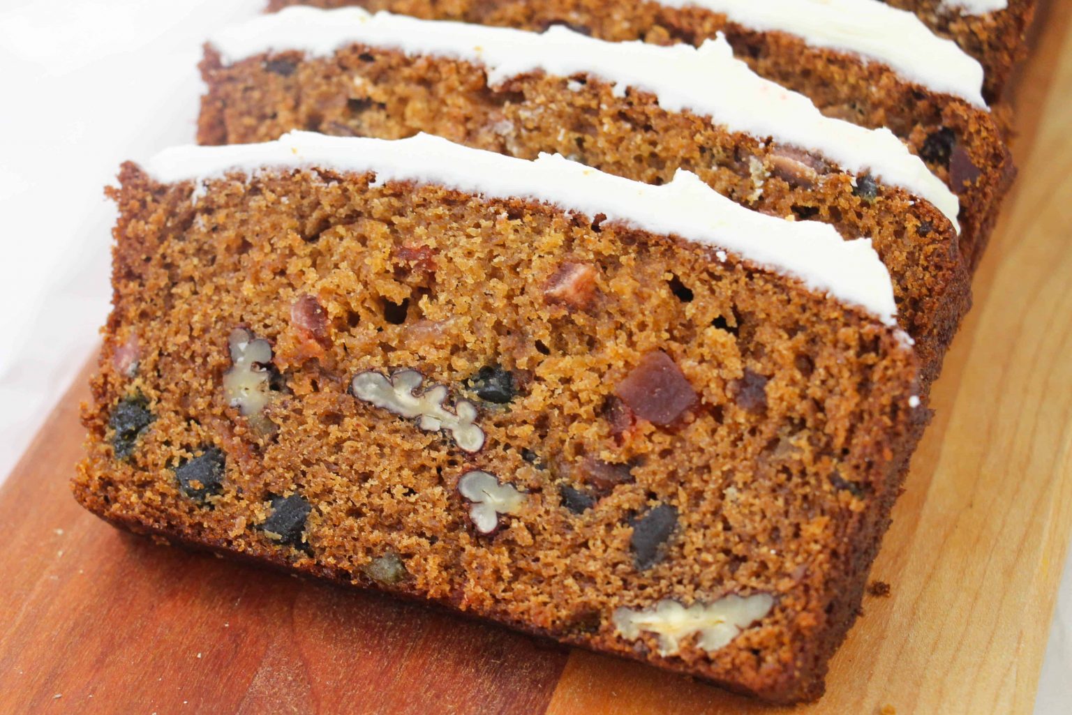 Classic Easy Fruit Cake Recipe with Simple Icing Recipe