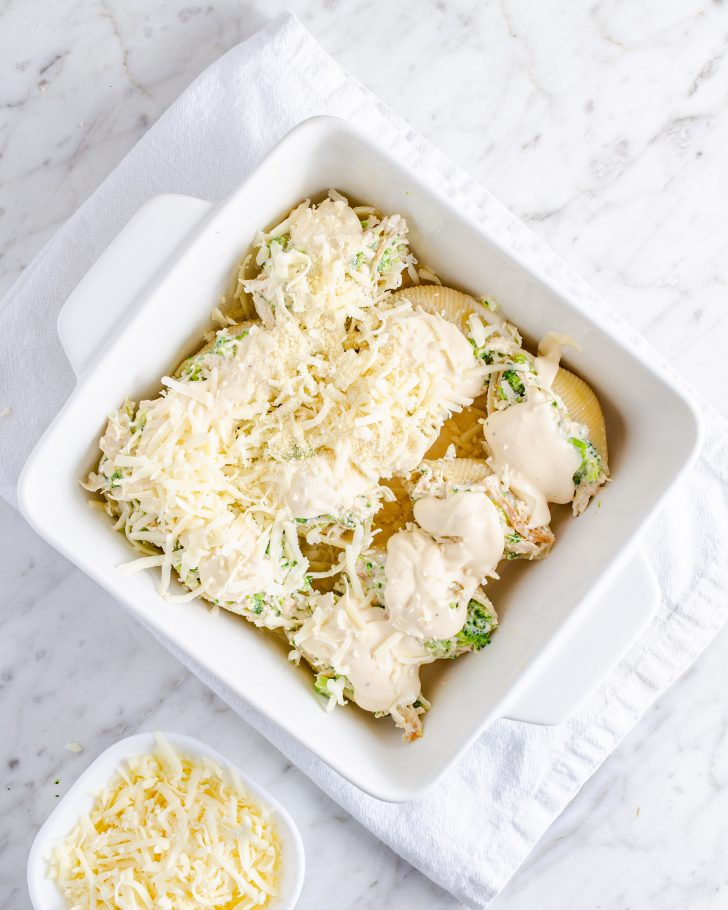 Chicken Broccoli Alfredo Stuffed Shells - Sweet Pea's Kitchen