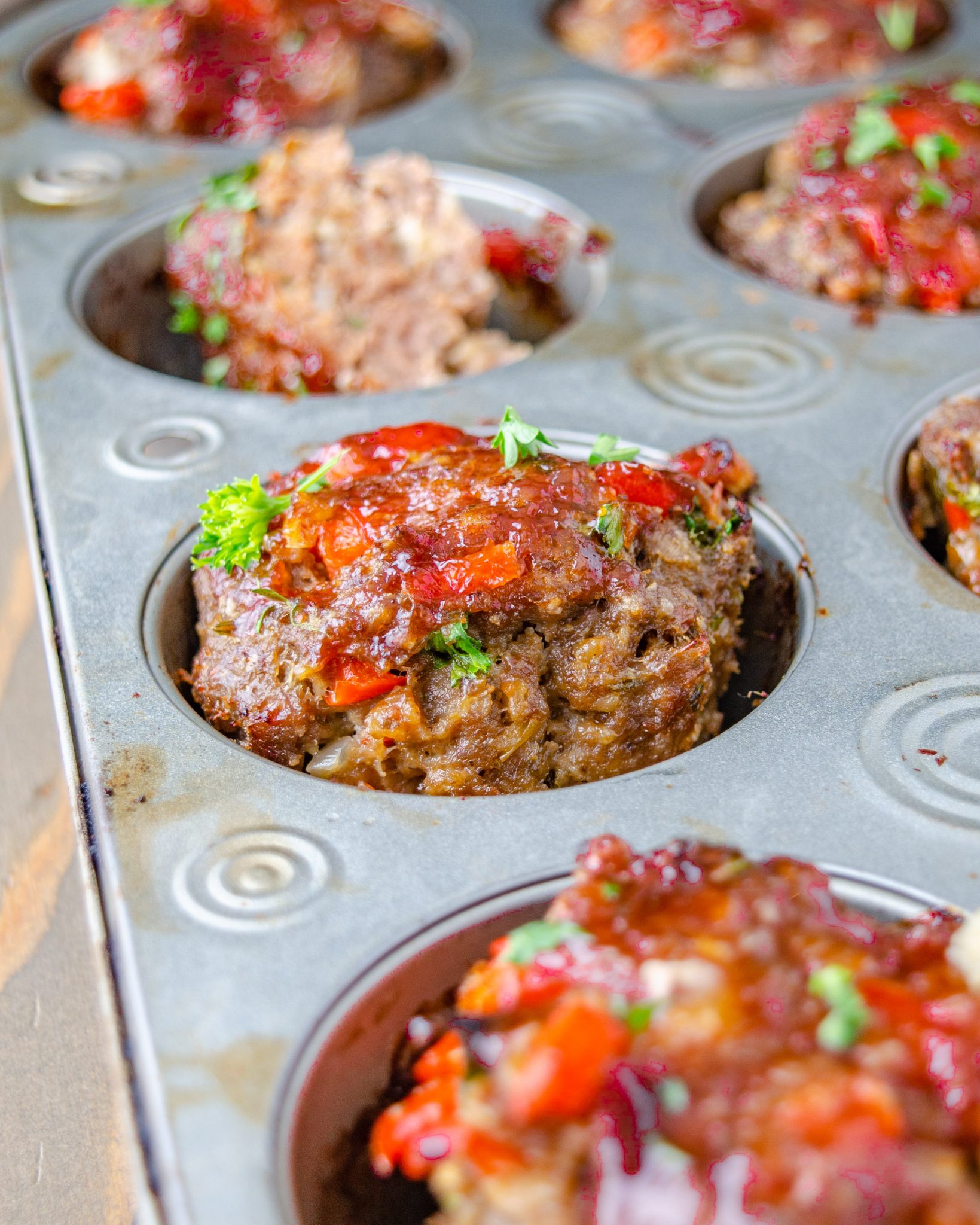 Mini Meatloaf Muffins - Sweet Pea's Kitchen