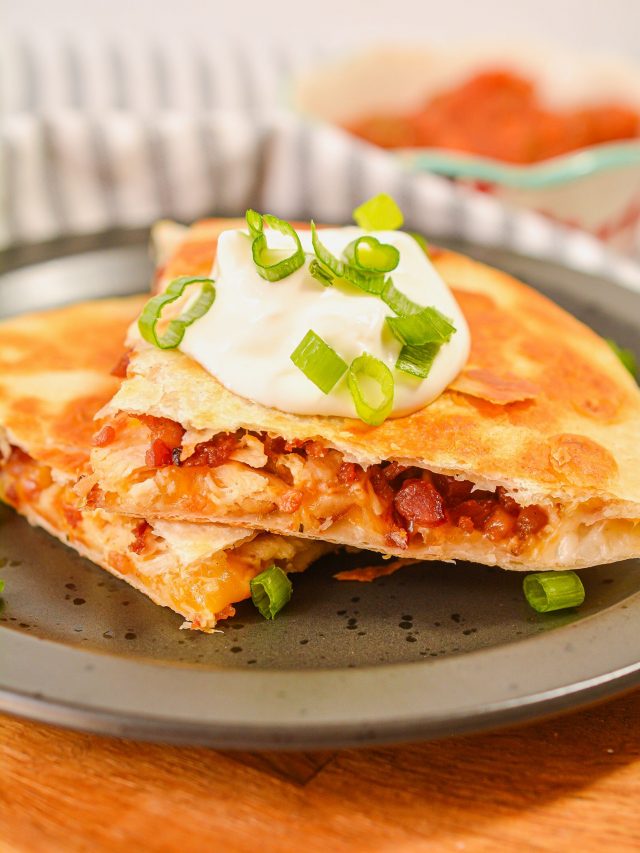 Chicken Bacon Ranch Quesadillas - Sweet Pea's Kitchen
