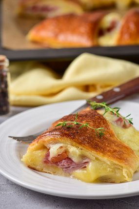 Italian Crescent Ring - Sweet Pea's Kitchen