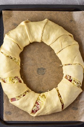 Italian Crescent Ring - Sweet Pea's Kitchen