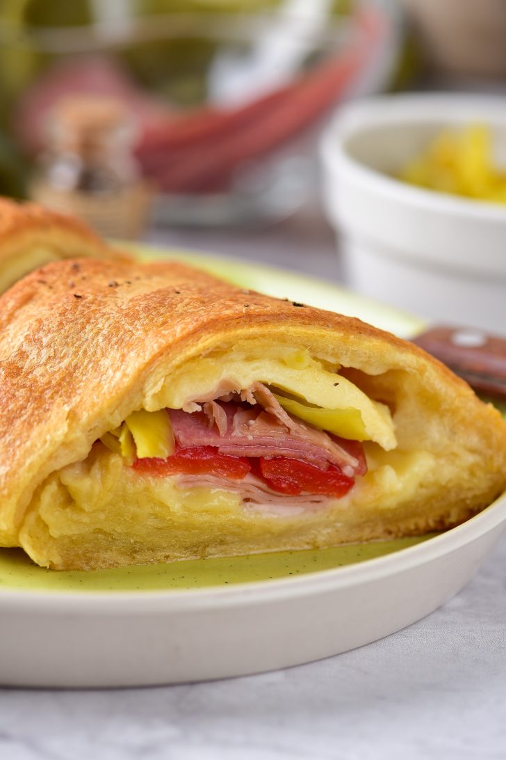 Spicy Italian Crescent Ring - Sweet Pea's Kitchen