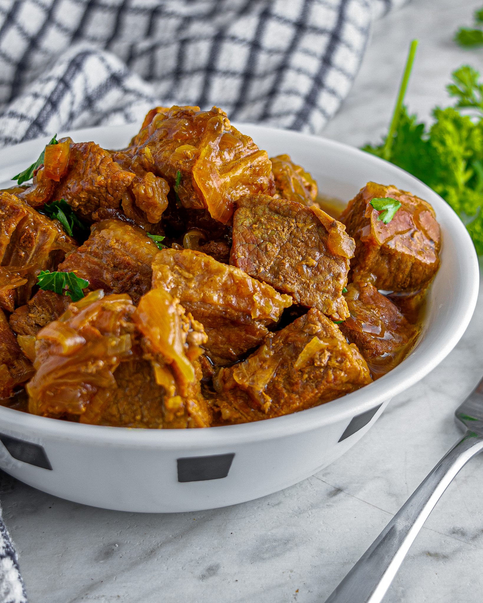 Slow Cooker Beef Tips - Sweet Pea's Kitchen