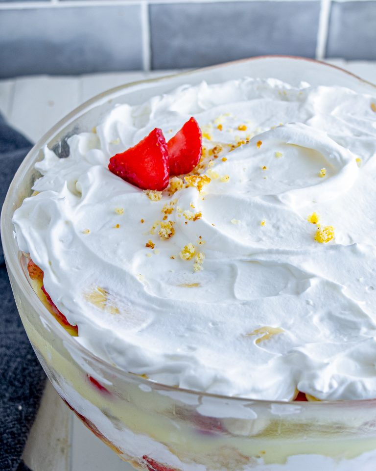 Southern Strawberry Punch Cake - Sweet Pea's Kitchen