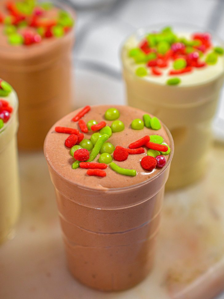 Christmas Kahlua and Baileys Pudding Shots - Sweet Pea's Kitchen