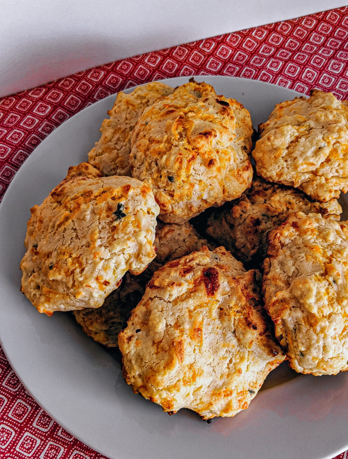Cheesy Quick Biscuits - Sweet Pea's Kitchen