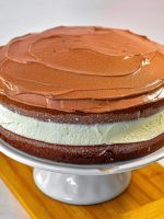 Ho Ho Cake - Sweet Pea's Kitchen