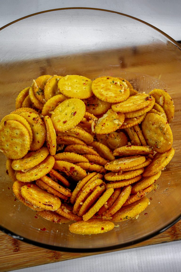 Ranch Ritz Crackers - Sweet Pea's Kitchen