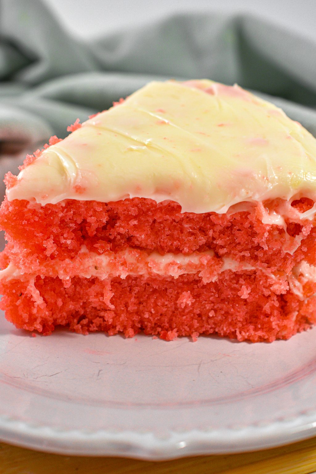 White Chocolate Strawberry Cake - Sweet Pea's Kitchen