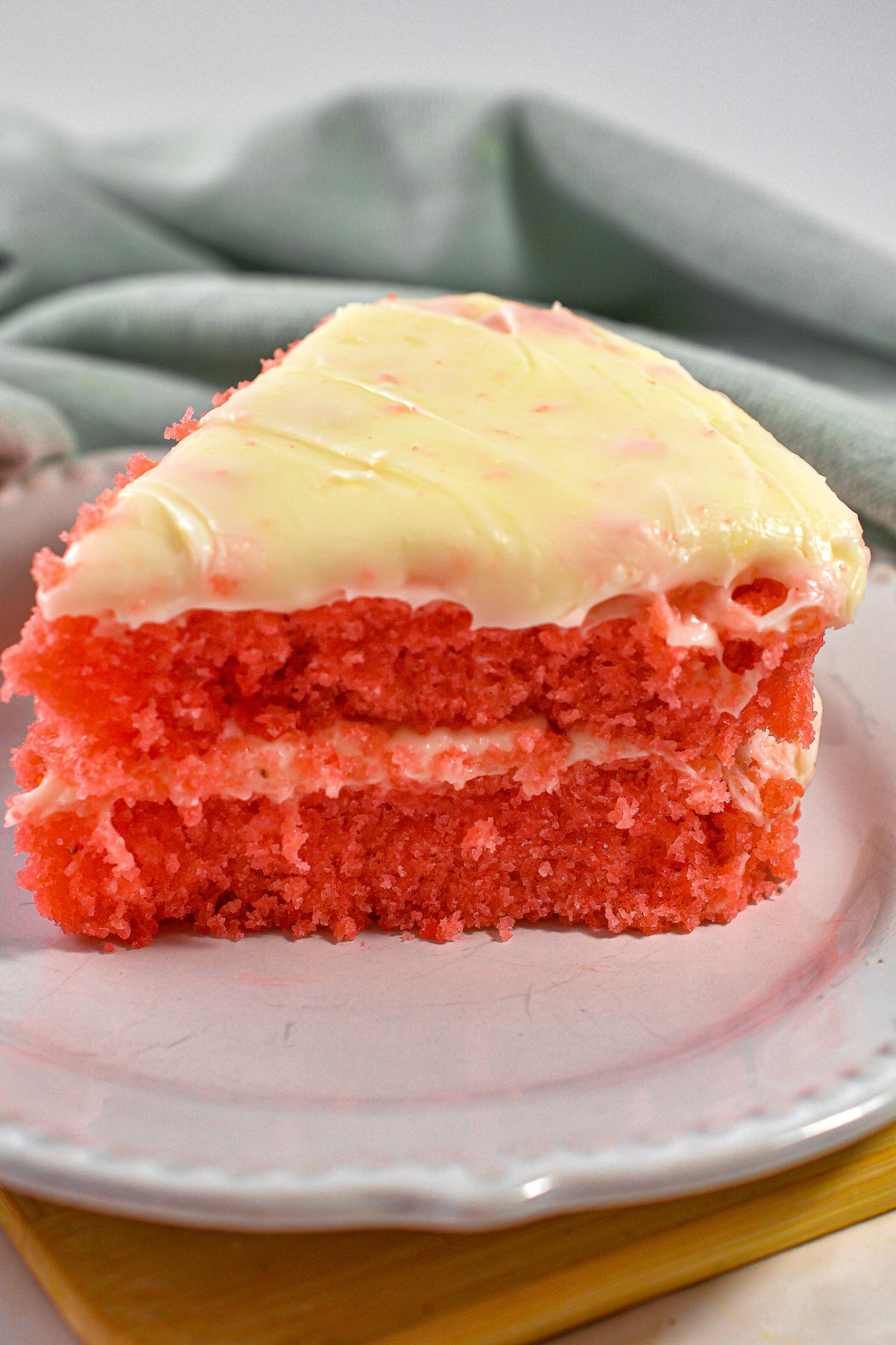 White Chocolate Strawberry Cake - Sweet Pea's Kitchen