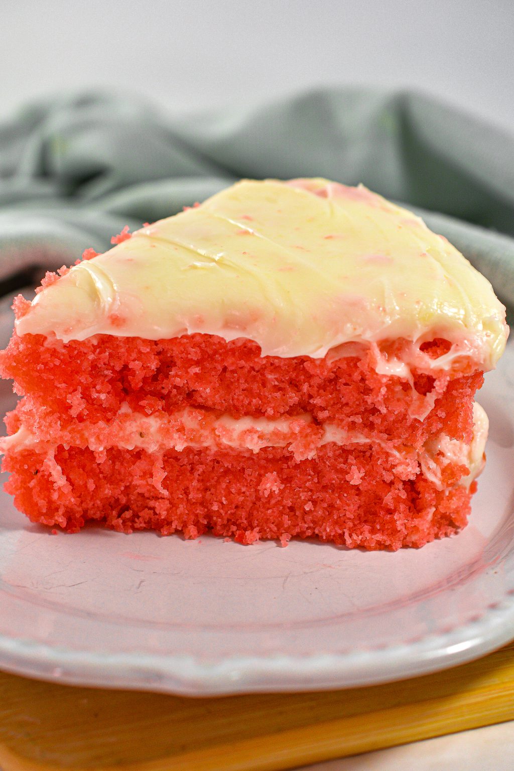 White Chocolate Strawberry Cake - Sweet Pea's Kitchen